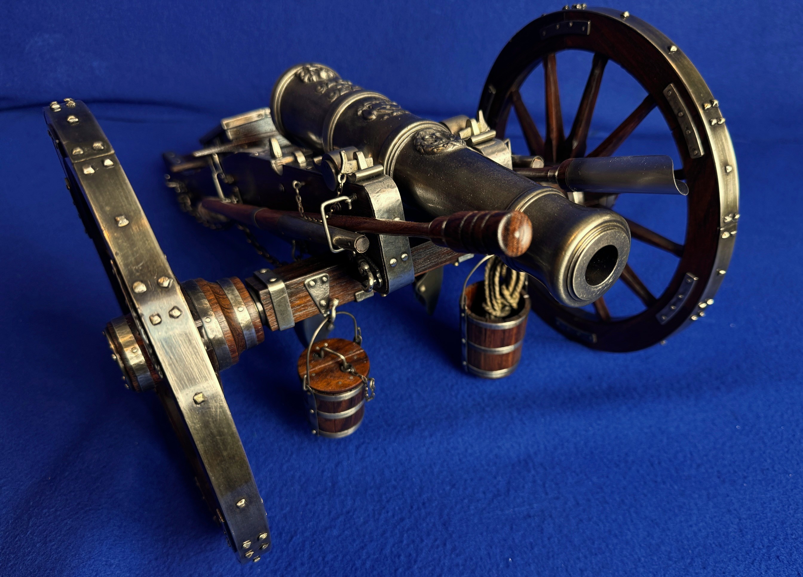 Revolutionary War 9-Pdr Cannon Model (Ca. 1776) - Other Military ...